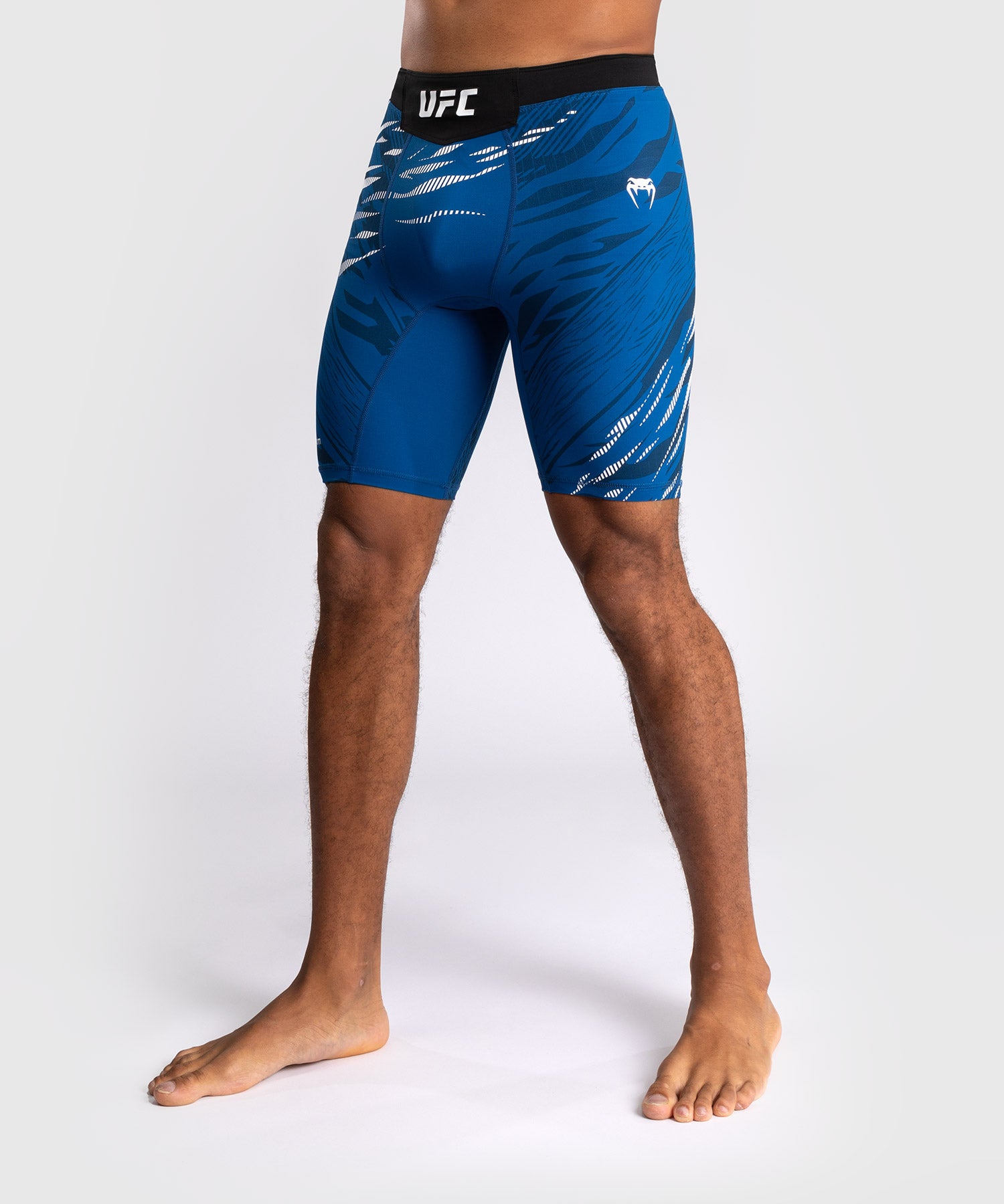 UFC Venum Vale Tudo Fight Night Fusion Shorts - Blauw – The Fight Company